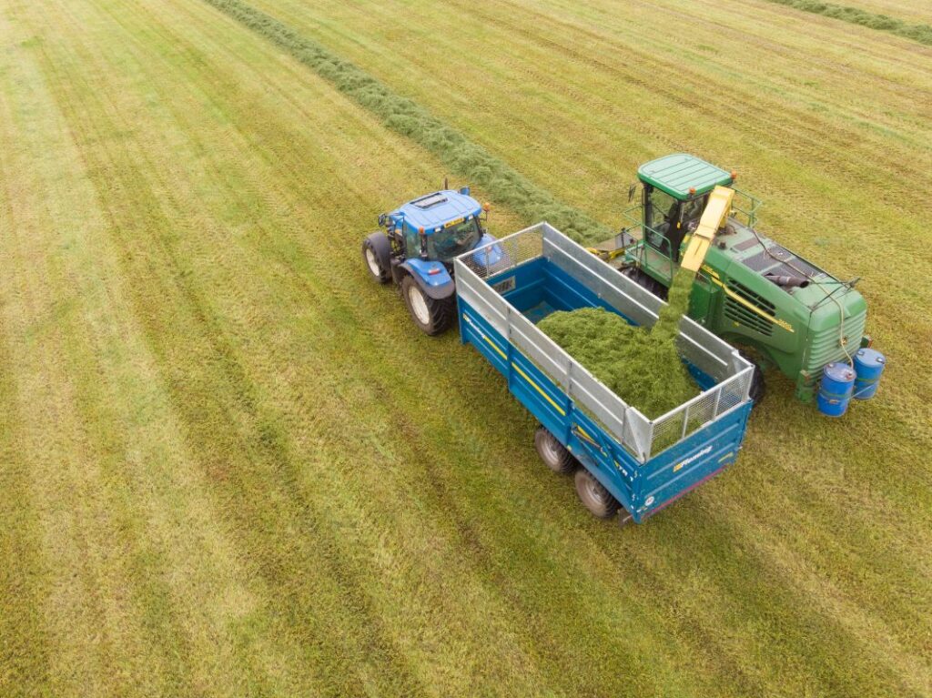 14 Ton Monocoque Tipping Trailer – Naas Farm Machinery