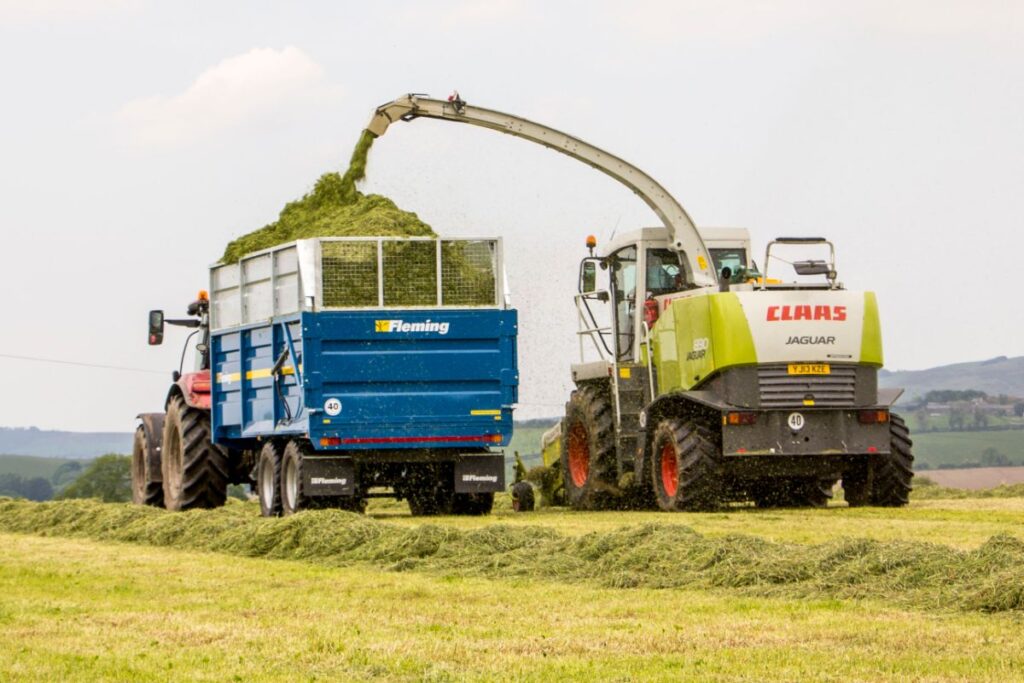 14 Ton Monocoque Tipping Trailer – Naas Farm Machinery