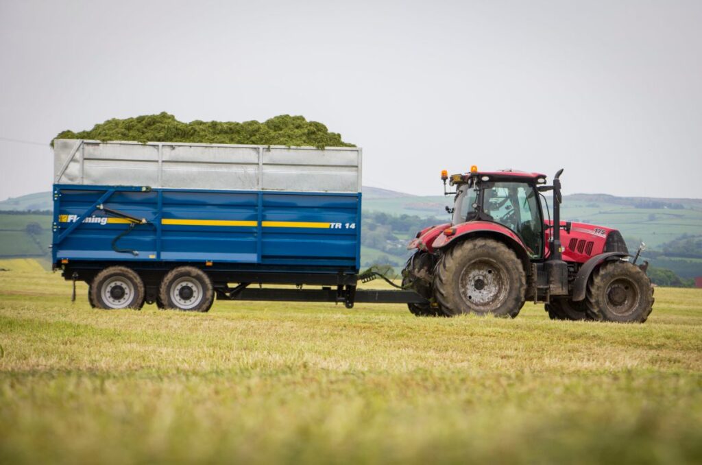 14 Ton Monocoque Tipping Trailer – Naas Farm Machinery